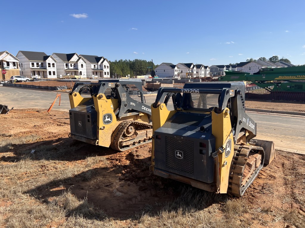 Howell's Field Service & Repair LLC.